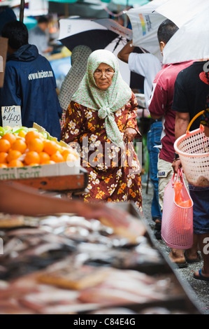 Malaysia Kuala Lumpur Pudu Market Stock Photo - Alamy