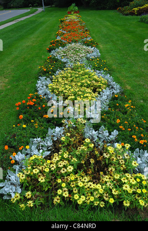 Long linear flower bed with diamond shapes within Stock Photo - Alamy