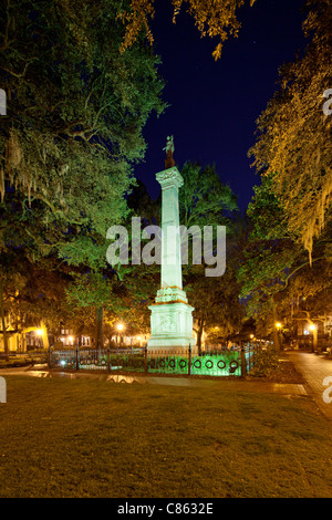 Monterey Square, Savannah, Georgia, USA Stock Photo - Alamy