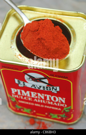 CONTAINER FULL OF CHILLI POWDER Stock Photo - Alamy