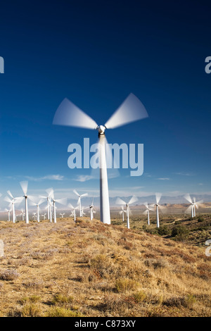 The Tehachapi Pass wind farm, California, USA Stock Photo - Alamy