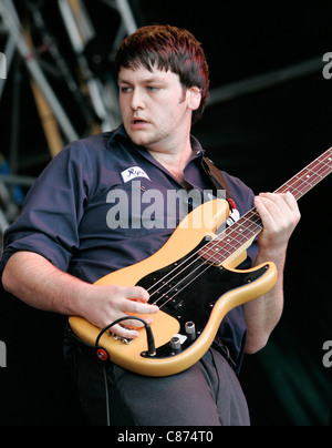 Rowan Averill (Bass Guitar) of Director at Tennents Vital 06 Belfast ...