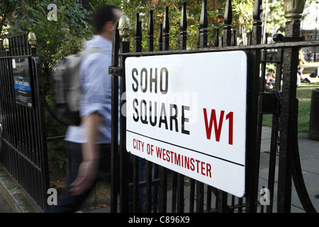 soho square street sign street london Stock Photo - Alamy
