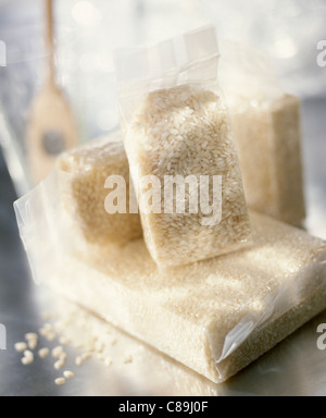 Risotto rice vacuum packed Stock Photo - Alamy