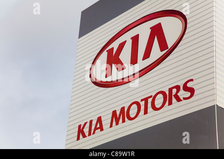 Sign, Kia Motors Main Dealer, Bromley, Kent, UK Stock Photo - Alamy