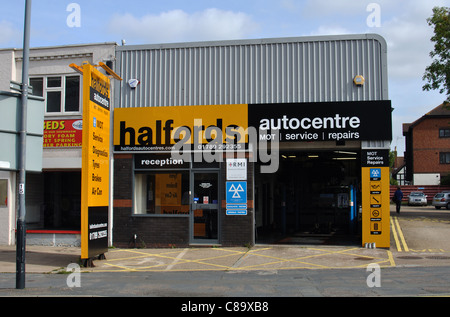 halfords autocentre garage service car cars garages repair MOT auto ...