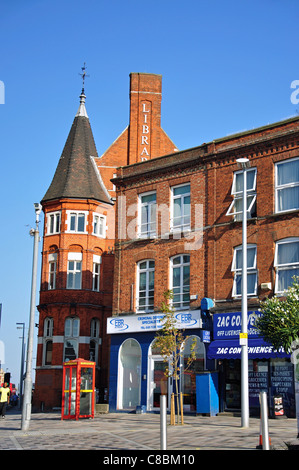 Public Library, Lavender Hill, Clapham Junction, Battersea, London ...