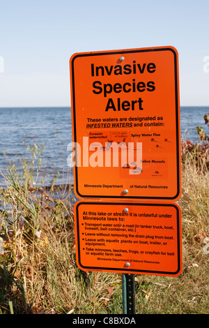 Invasive Aquatic Species Warning Sign for Anglers Stock Photo - Alamy