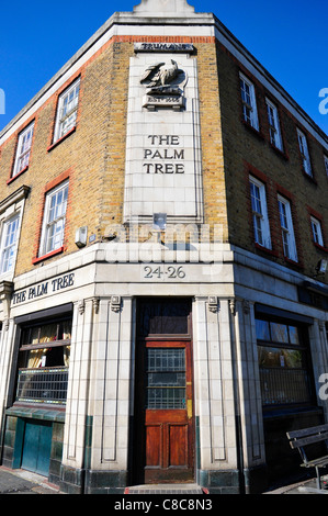 The Palm Tree pub, near Mile End, East London Stock Photo - Alamy