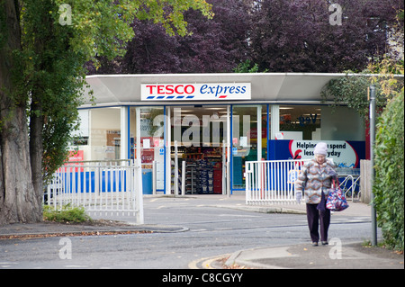 Tesco Express, Sheffield Stock Photo - Alamy