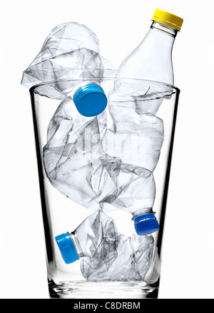 Trash can full of empty plastic bottles Stock Photo - Alamy