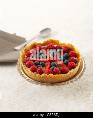Summer Fruit Tartlet Stock Photo - Alamy