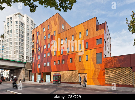 Timber clad apartment block in New Kent Road, Elephant and Castle ...