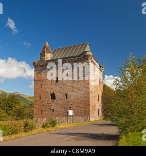 Sauchie Tower, Fishcross near Alloa Stock Photo - Alamy