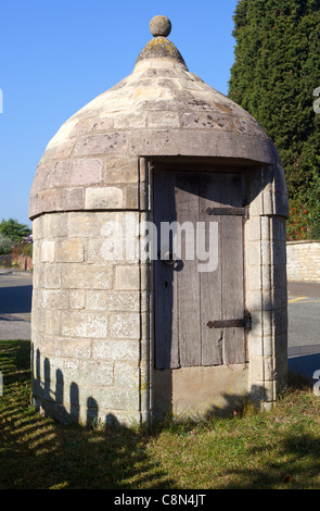 The Blind House or Old Village Lock Up Shrewton Wiltshire Stock Photo ...