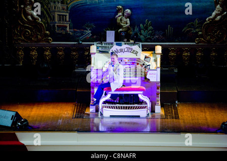 Organist playing the famous Wurlitzer organ in Blackpool ballroom ...