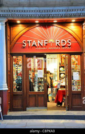 Stanfords Covent Garden Stock Photo - Alamy