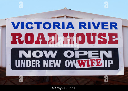 The Victoria River Roadhouse, Victoria Highway, Northern Territory ...