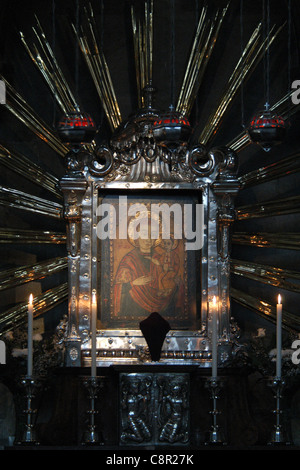 Miraculous icon of Potscher Madonna in St Stephen’s Cathedral in Vienna ...