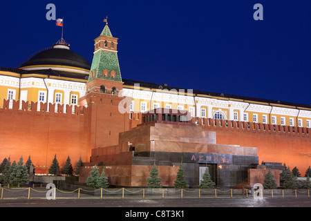 Vladimir Lenin's Mausoleum (1924) at the Red Square in Moscow, Russia ...