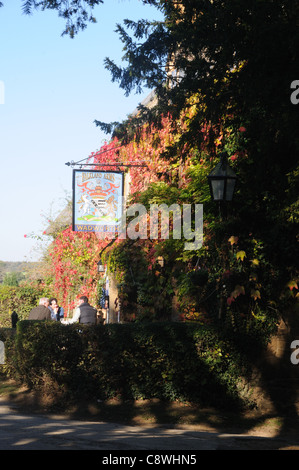 Falkland Arms pub in Great Tew in the in the snow. Great Tew, Cotswolds ...