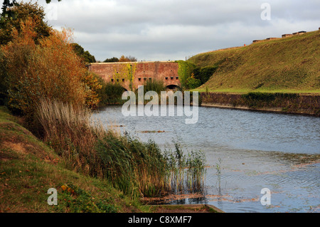 FORT BROCkHURST, GOSPORT, HAMPSHIRE , ONE OF PALMERSTON'S FORTS BUILT ...