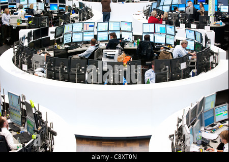 Trading floor of Frankfurt Stock Exchange, Hesse, Germany Stock Photo - Alamy