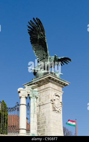 Statue of Turul Bird, Buda Castle, UNESCO World Heritage Site, Budapest ...