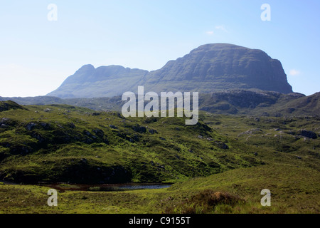 Suilven is one of the most distinctive mountains in Scotland, in a ...