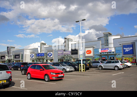 Colney Fields Shopping Park, London Colney, Hertfordshire, England ...