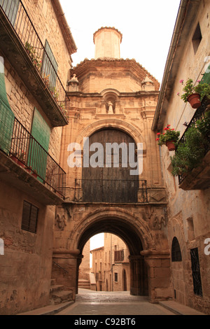 Narrow street at old town. Calaceite, Aragon, Spain Stock Photo - Alamy