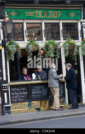 The Harp Pub Chandos Place London Stock Photo - Alamy