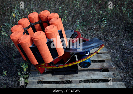 Clay pigeon trap machine for firing discs for shooting laser disc trap ...