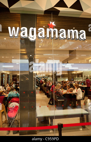 WAGAMAMA RESTAURANT, LONDON, UK Stock Photo - Alamy