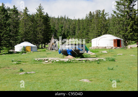 Mandshir (aka Manzshir Manzushir) monastery (khiid), Mongolia Stock ...