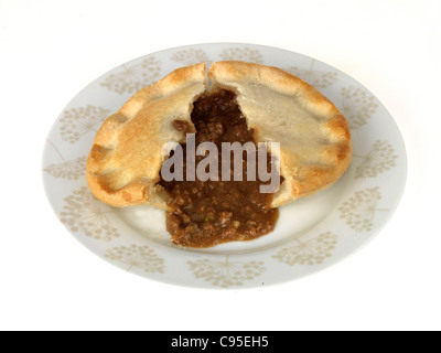 Birds Eye Frozen Minced Beef and Onion Pies Stock Photo - Alamy