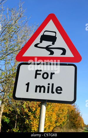 SLIPPERY ROAD WARNING SIGN RE CARS WINTER FROST SKID RISK WET ETC UK ...