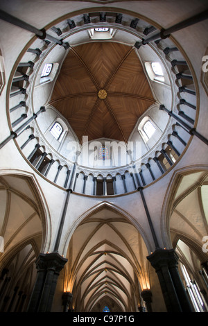 Interior of Temple Church, Inner Temple, London, UK Stock Photo - Alamy