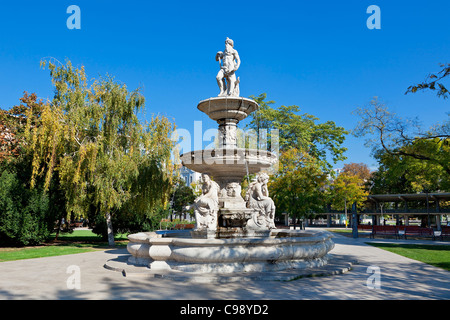 Erzsebet ( Elizabeth) Square. Budapest Hungary Stock Photo - Alamy