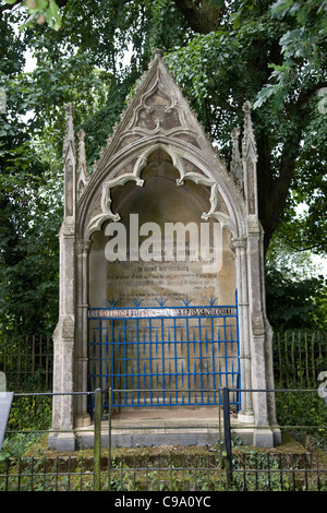Ada Lovelace memorial, Kirkby Mallory churchyard, Leicestershire ...