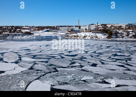 Quay port covered with ice Stock Photo - Alamy