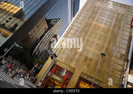 Cartier store on Chuo Dori Street, luxury shopping and entertainment ...