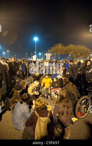 The Occupy Oakland general assembly meets in groups to discuss further ...