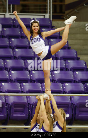 Texas cheerleaders perform during the first half of an NCAA college ...