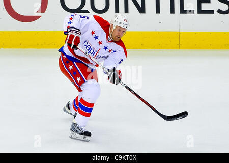 Washington Capitals left wing Anthony Beauvillier (72) and Nashville ...