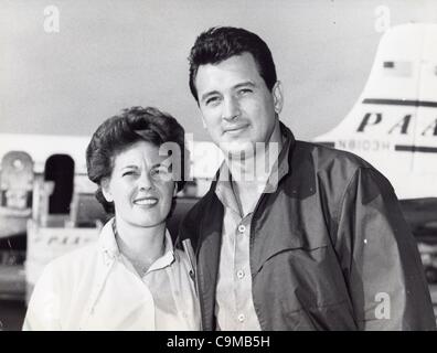 ROCK HUDSON and PHYLLIS GATES Stock Photo - Alamy