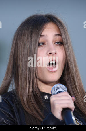 PARIS JACKSON MICHAEL JACKSON HAND AND FOOTPRINT CEREMONY HOLLYWOOD LOS ...