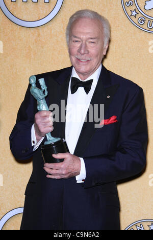 CHRISTOPHER PLUMMER 18TH ANNUAL SCREEN ACTORS GUILD AWARDS. PRESSROOM ...