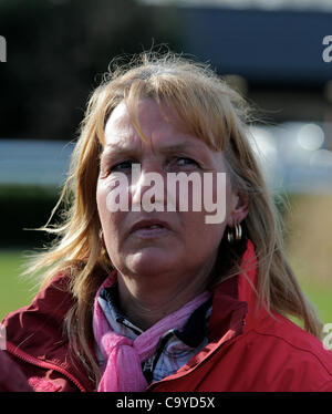 TRACY WAGGOTT TRAINER SOUTHWELL RACECOURSE SOUTHWELL ENGLAND 06 March ...