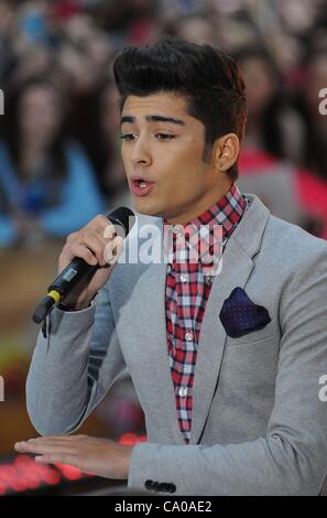 Zayn Malik at talk show appearance for NBC Today Show Concert with One ...